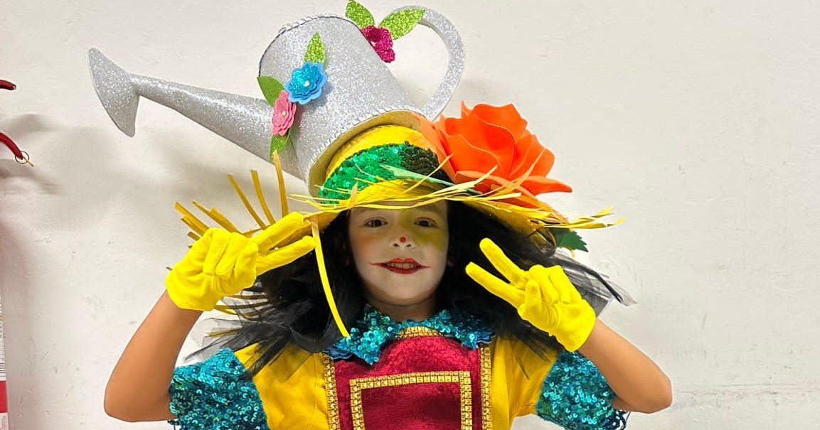 Así es el disfraz de Murga Infantil Carricitos para el Carnaval 2025 - MurgasCanarias